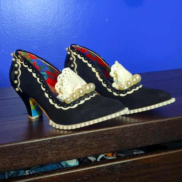 Irregular Choice | Shoes | Irregular Choice Black And White Pearl Heel ...